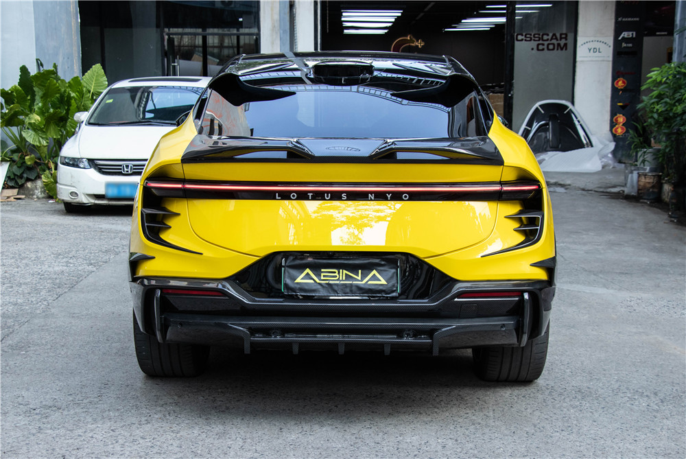 路特斯Eletre改装ABINA碳纤维包围前唇侧裙尾翼后唇风刀 - 易龙改装-专业豪车外观定制改装,法拉利改装,兰博基尼改装,宾利改装,迈凯伦 ...